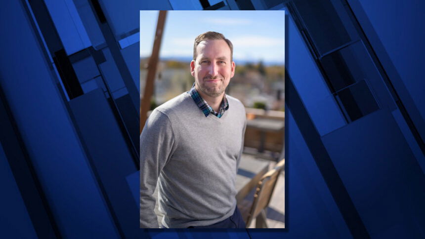 Redmond councilors appoint hotel manager Tobias Colvin to fill Mayor Ed ... Redmond councilors appoint hotel manager Tobias Colvin to fill Mayor Ed ...